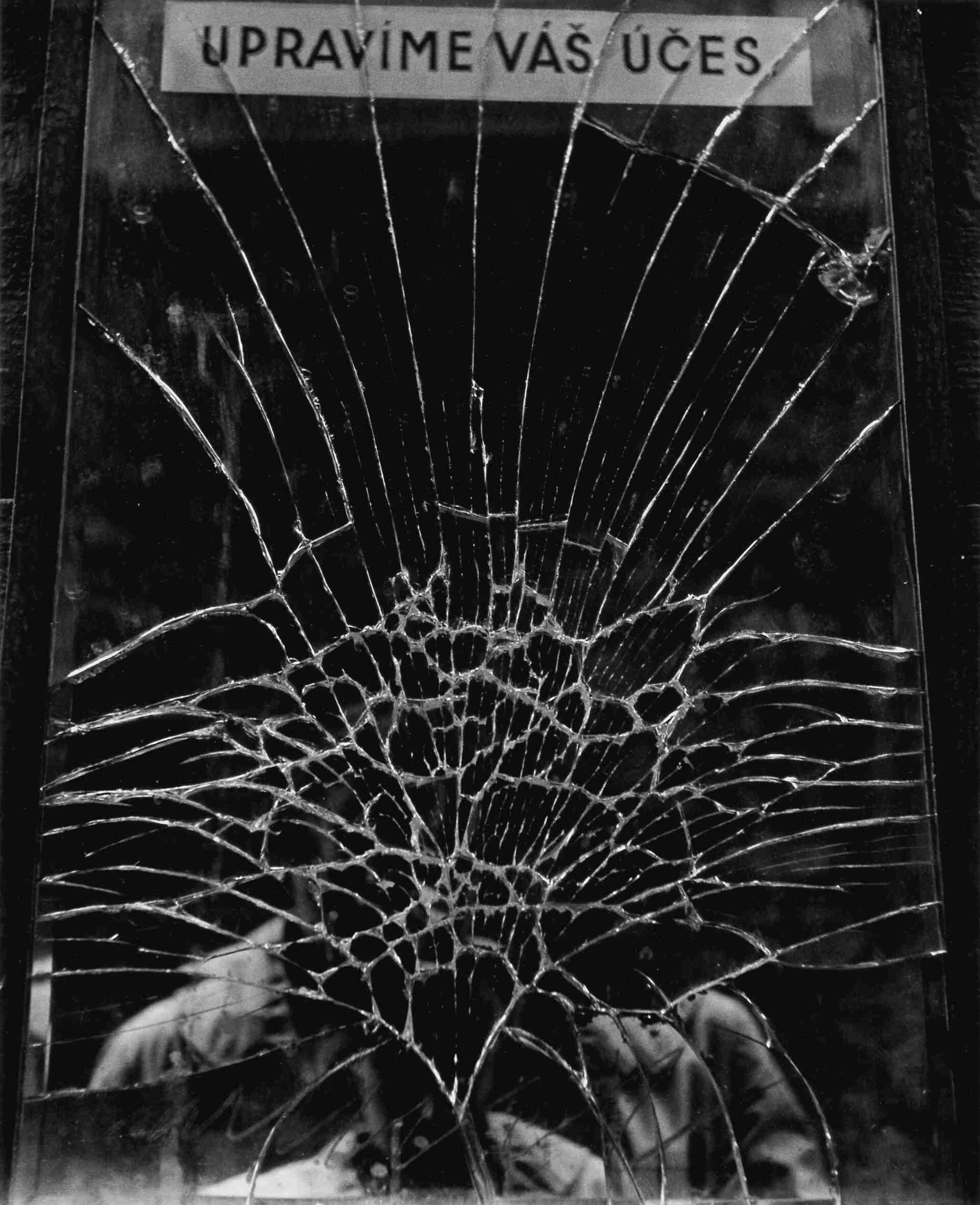 Cracking the Real | SCHIRN KUNSTHALLE FRANKFURT