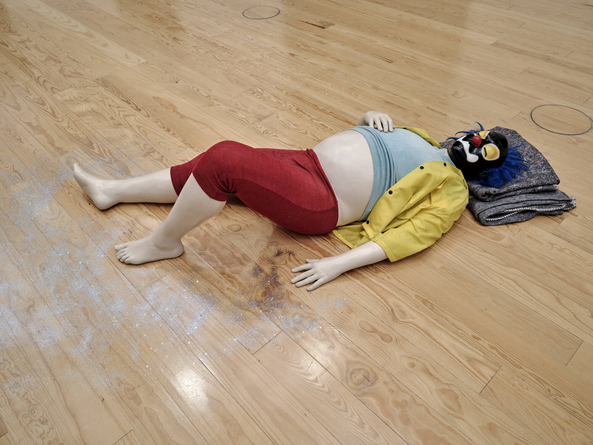 The clown from “Uncanny Valley” | SCHIRN KUNSTHALLE FRANKFURT