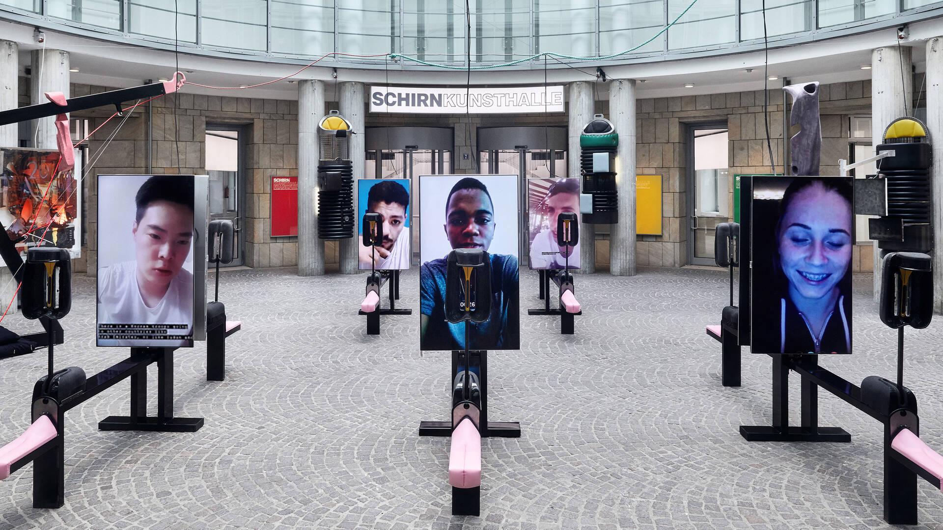 Neïl Beloufa | SCHIRN KUNSTHALLE FRANKFURT